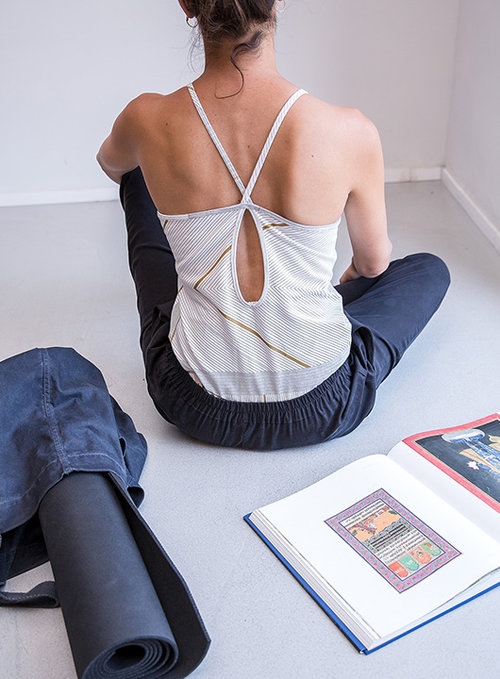 נמסטה בשיא הסטייל: בגדי היוגה שלא תרצו להוריד אחרי האימון